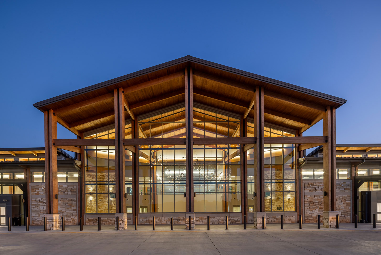 Texarkana Regional Airport New Terminal by Nabholz