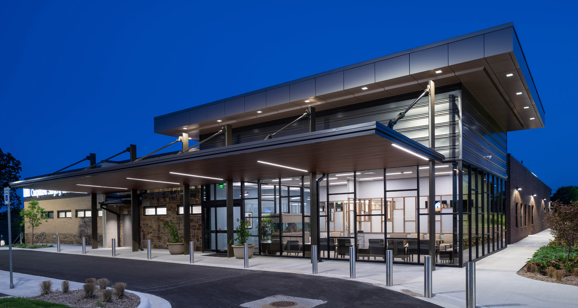 Baxter Regional Outpatient Surgery Center by Nabholz